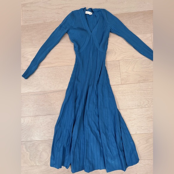 Jonathan Simkhai | Dresses | Jonathan Simkai Blue Long Sleeve Swing ...